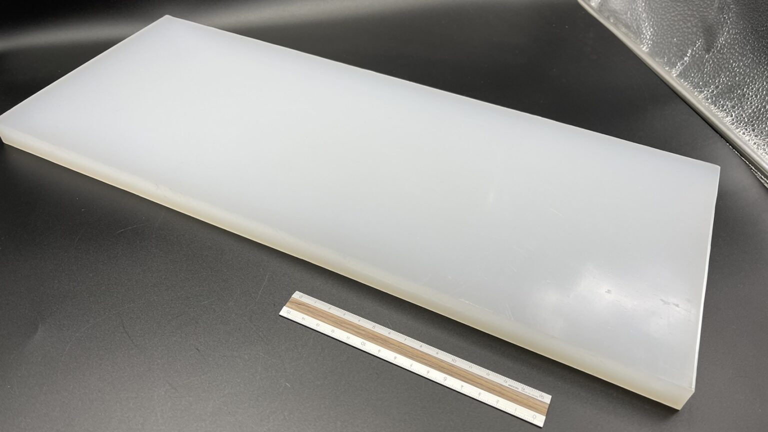 フッ素樹脂の特徴と種類｜PCTFE／PFA／ PTFE - フィリールマテリアルコラム